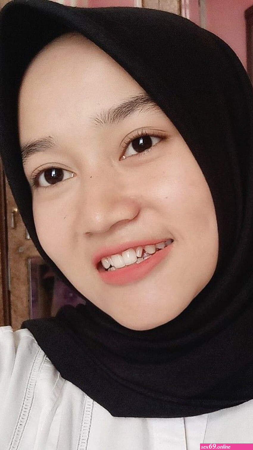 Gadis Imut Bugil Hijab Sexy Photos
